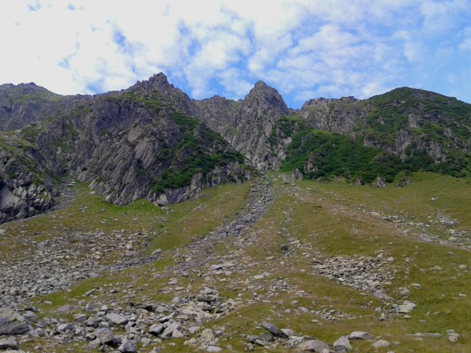 [Romania] Conquering the Negoiu Peak – The Chocolates Of Life